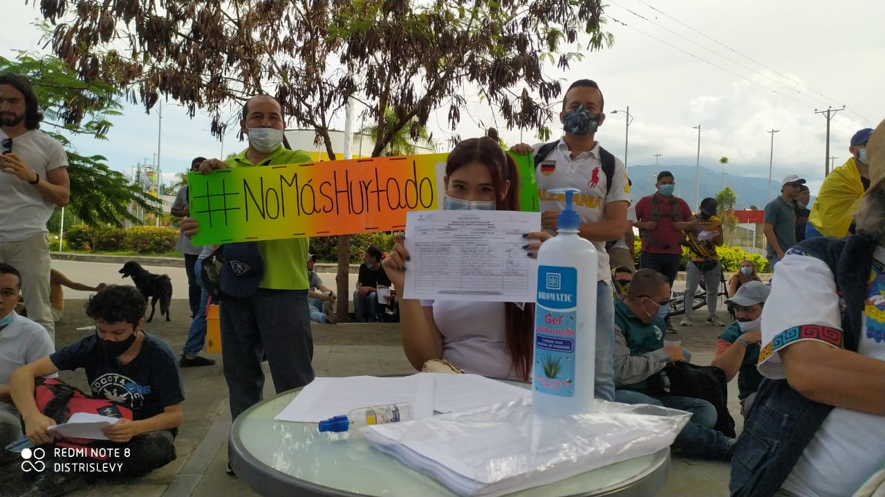 Inició recolección de firmas para la revocatoria del alcalde Hurtado en ... Inició recolección de firmas para la revocatoria del alcalde Hurtado en ...